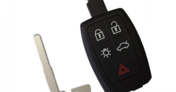 ΚΕΛΥΦΟΣ ΤΗΛΕΚΟΝΤΡΟΛ ΑΥΤΟΚΙΝΗΤΟΥ SMARTKEY VOLVO ΜΕ 5 ΚΟΥΜΠΙΑ | Kleidia.biz